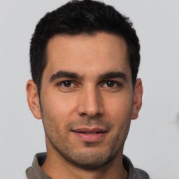 Lucas Martin – Medium