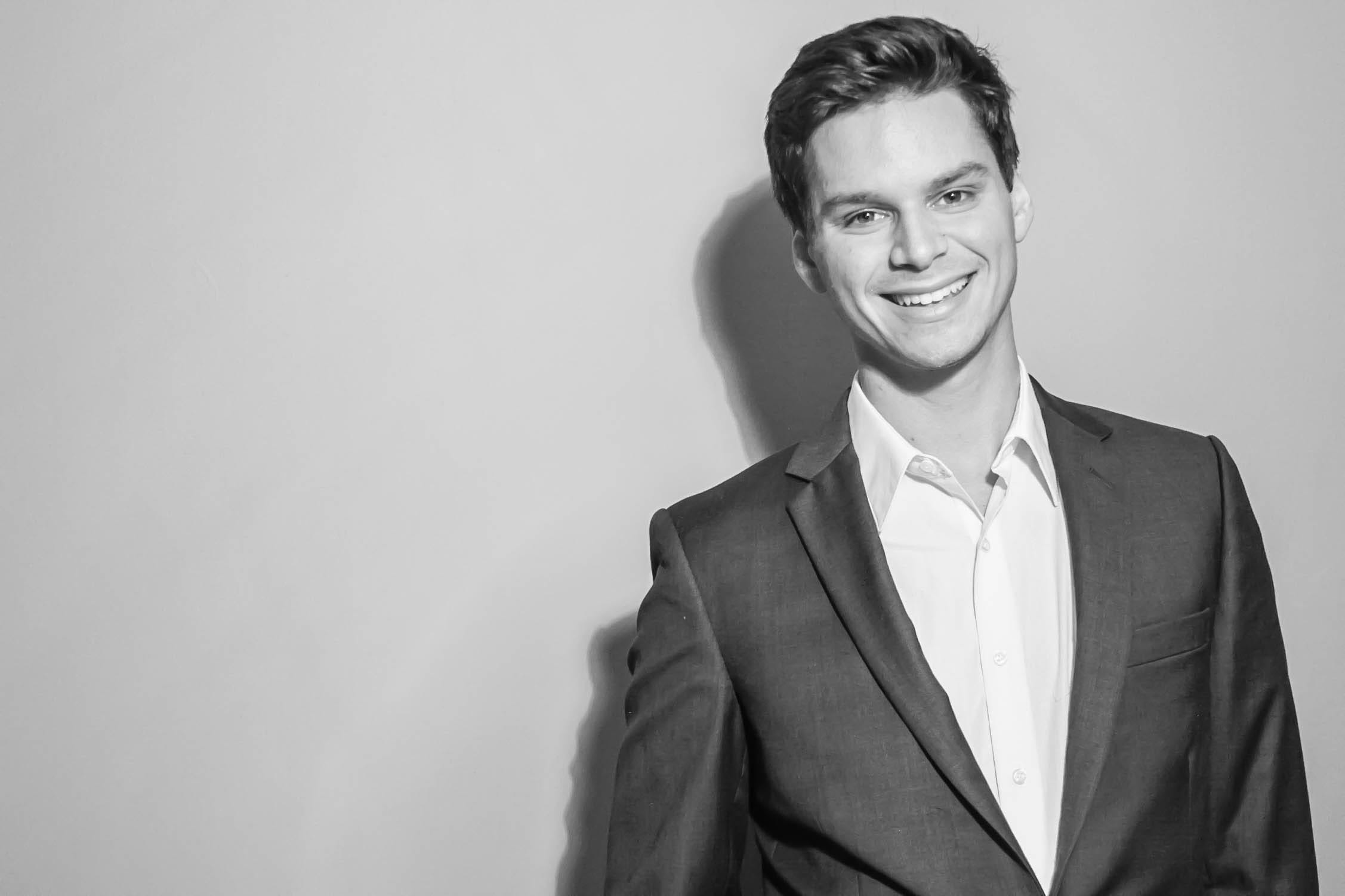 Clay Dixon – Medium