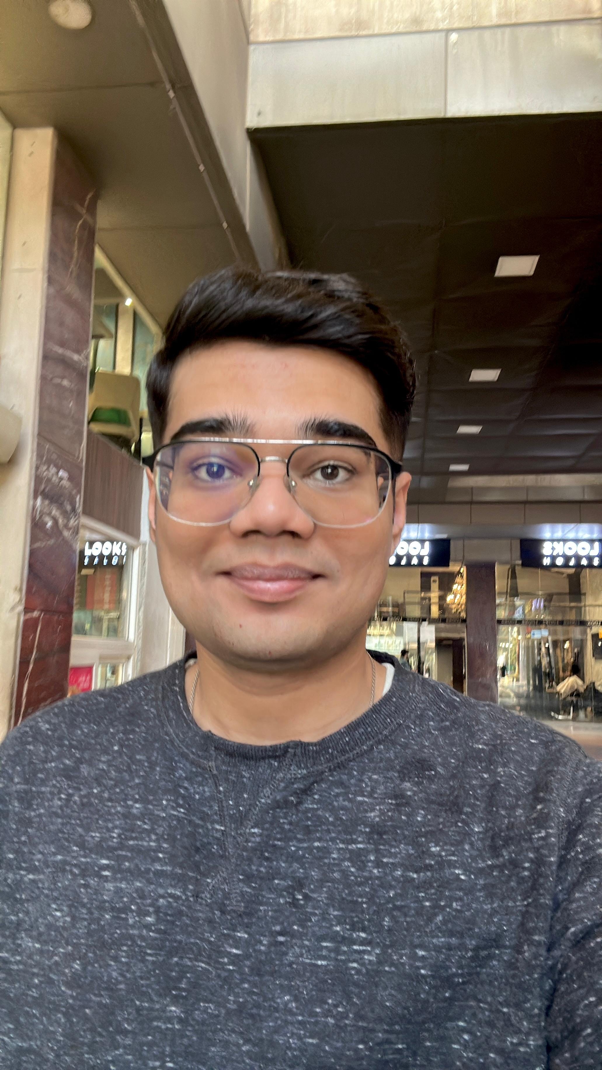 Ayan Saxena – Medium