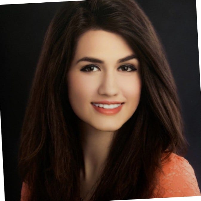 Sue Salim – Medium