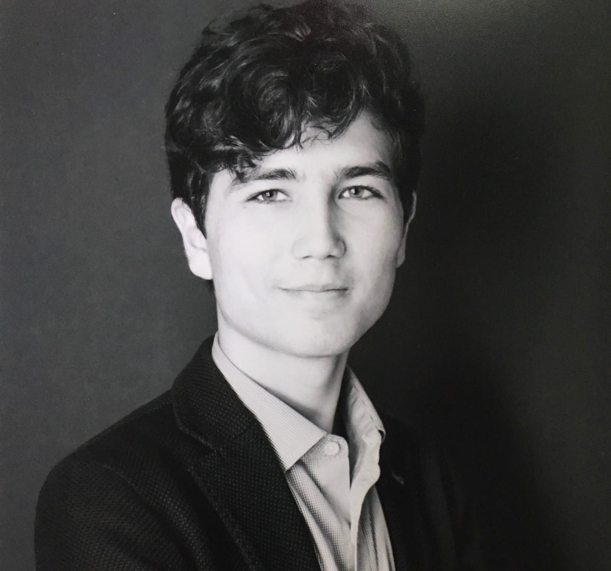 Max Patten – Medium