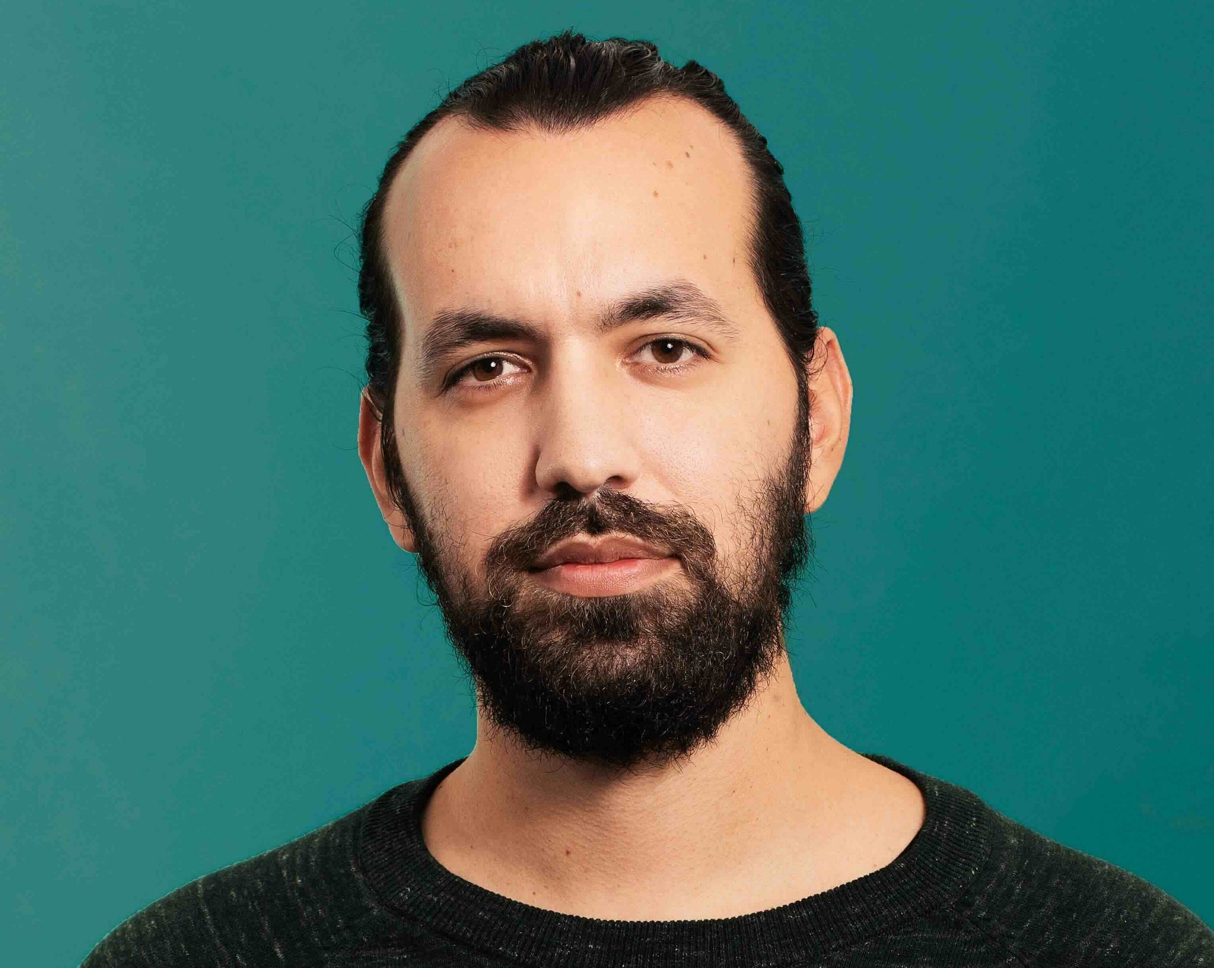 Harris Raftopoulos – Medium