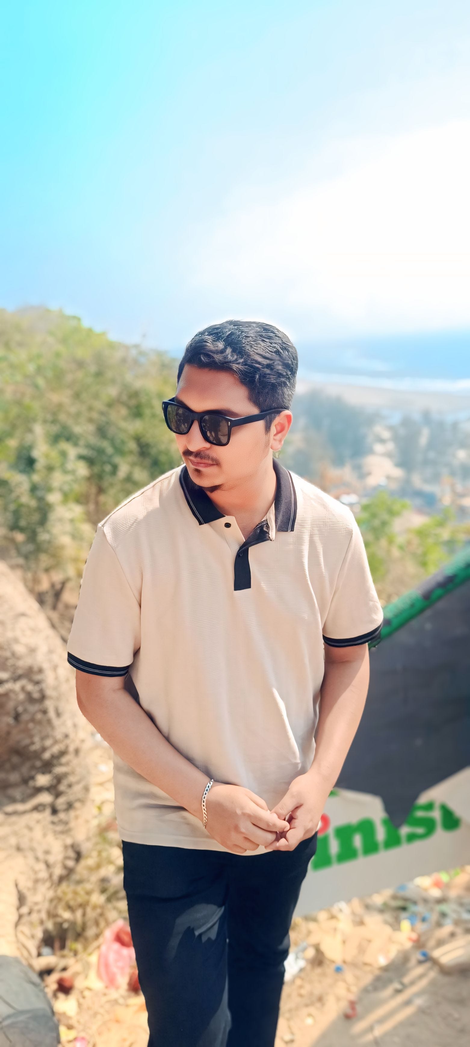 Jamshedulalam roky – Medium