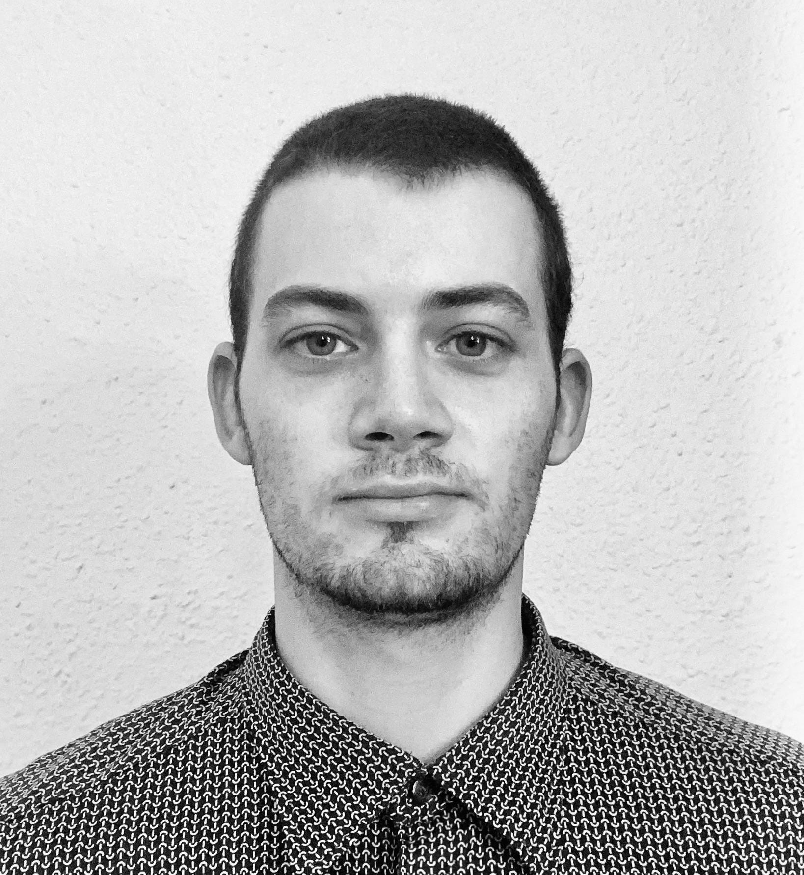 Miguel Marques – Medium