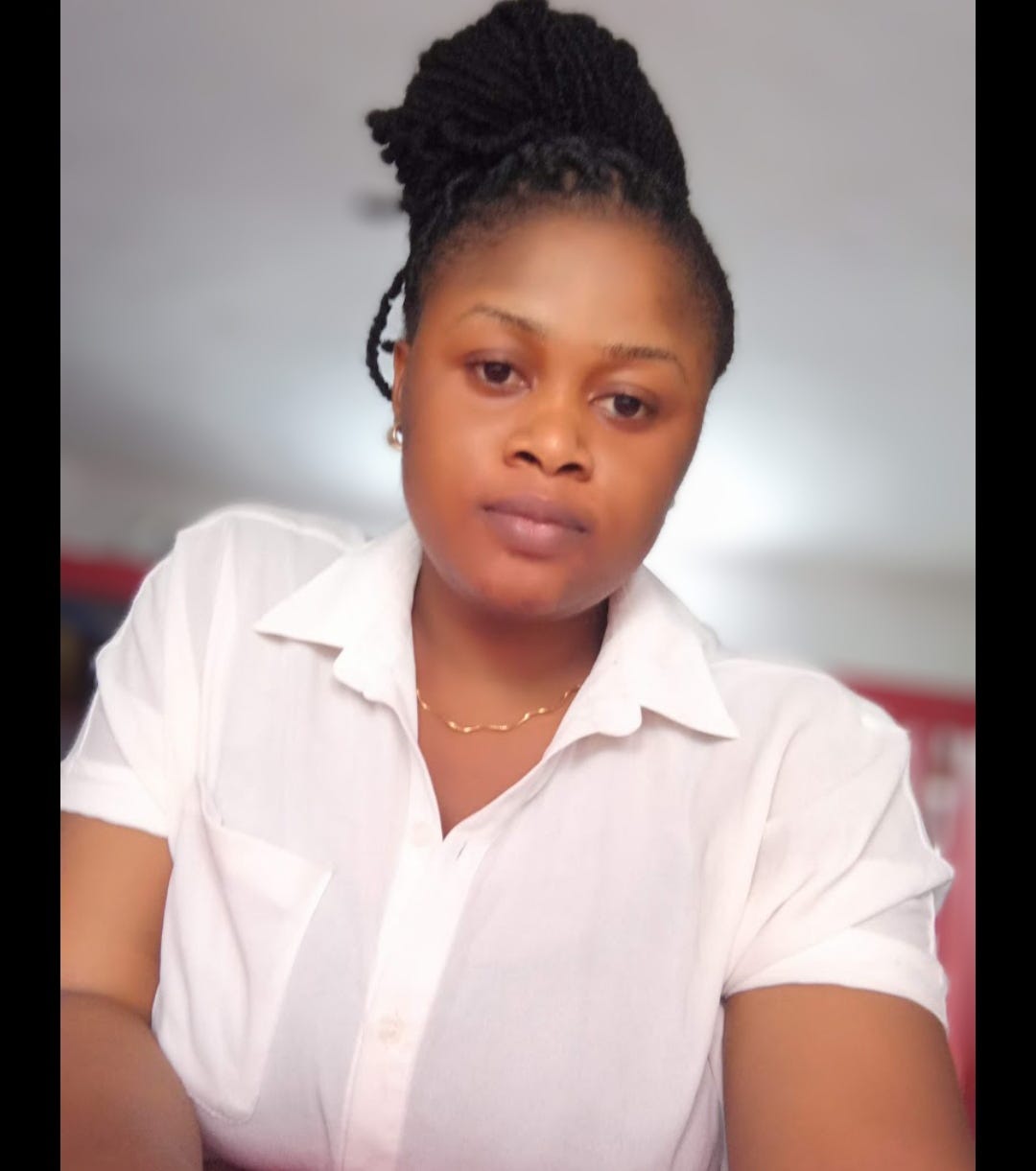 Confidence Maduakolam Medium Confidence Maduakolam Medium