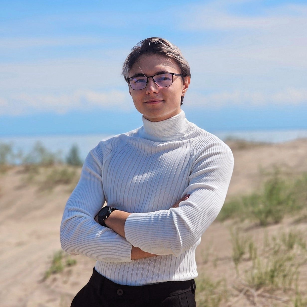 Alex Wiserax – Medium
