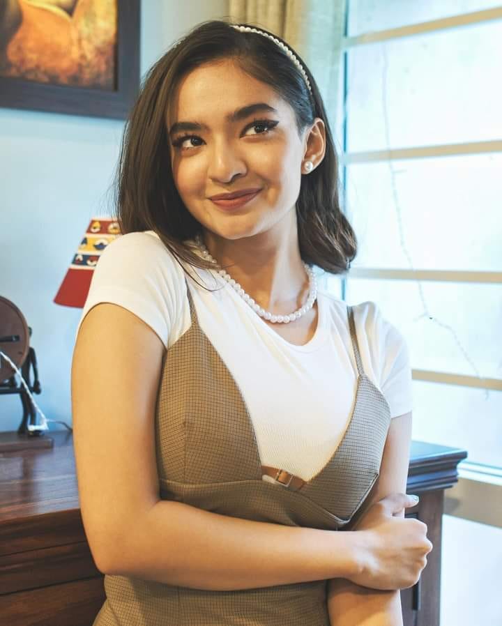 Aroshi Sabira – Medium