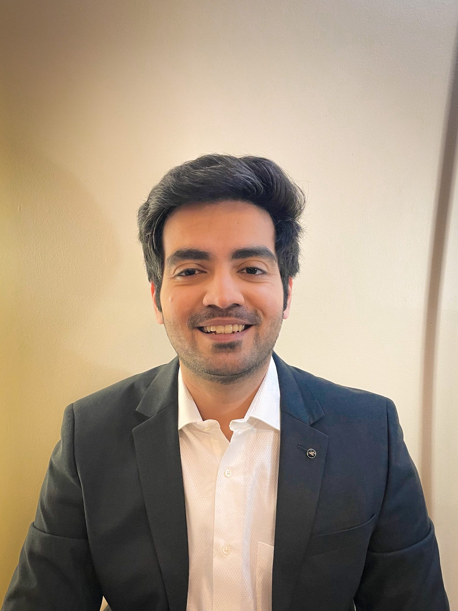 Avinash Tripathi – Medium