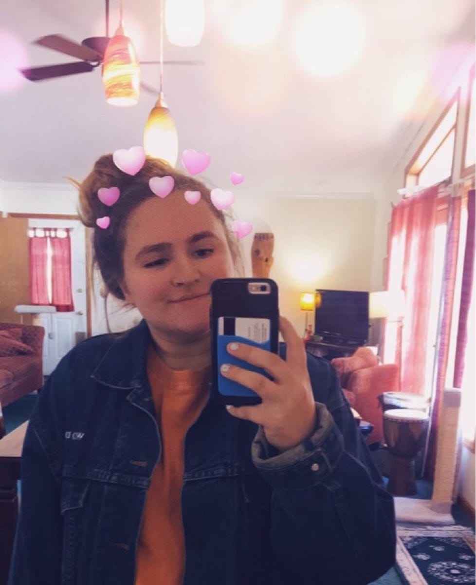 Hannah Pegg – Medium