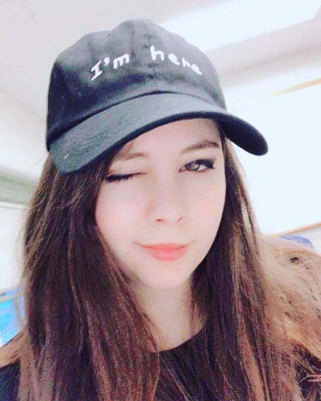 Elizabeth Viera – Medium