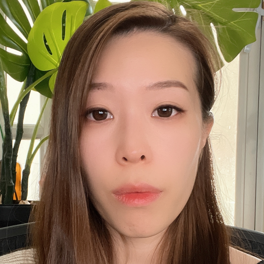 Carrie Ho – Medium