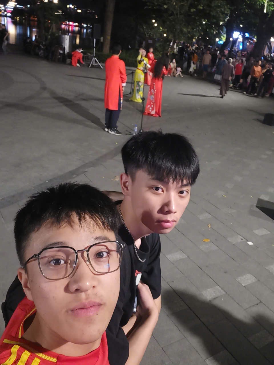 Minh Hien – Medium