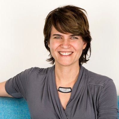 Kim Rees – Medium