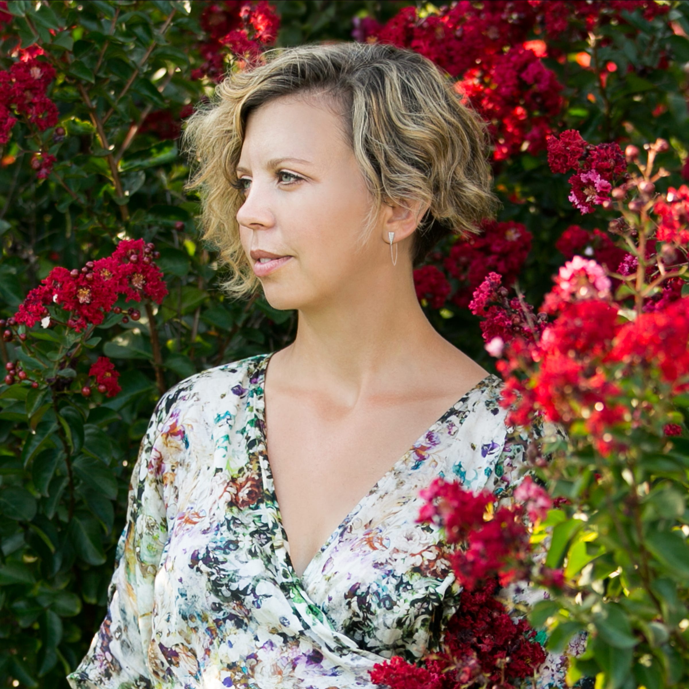 Erika Anderson – Medium