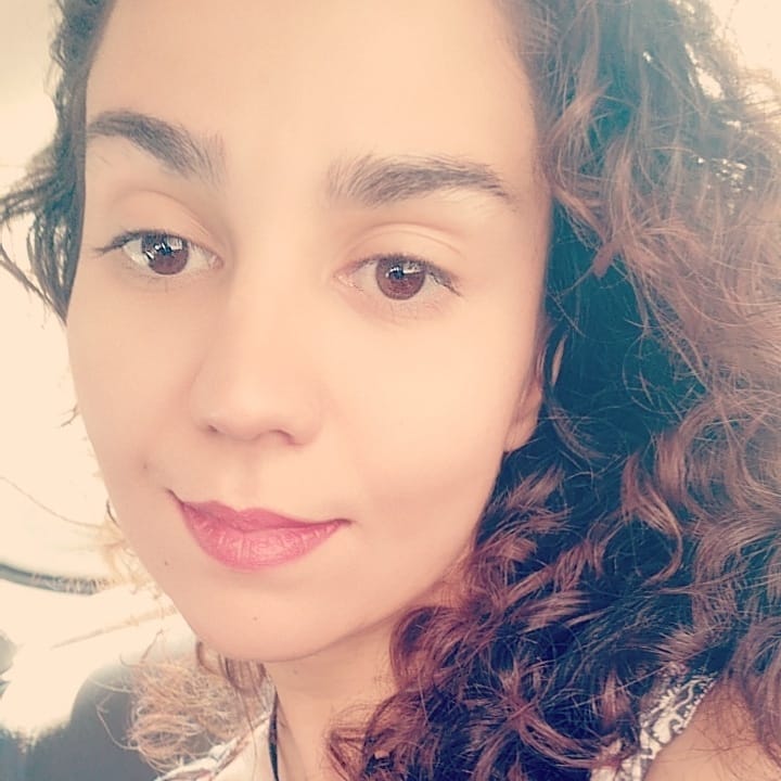 Marina Furtado – Medium