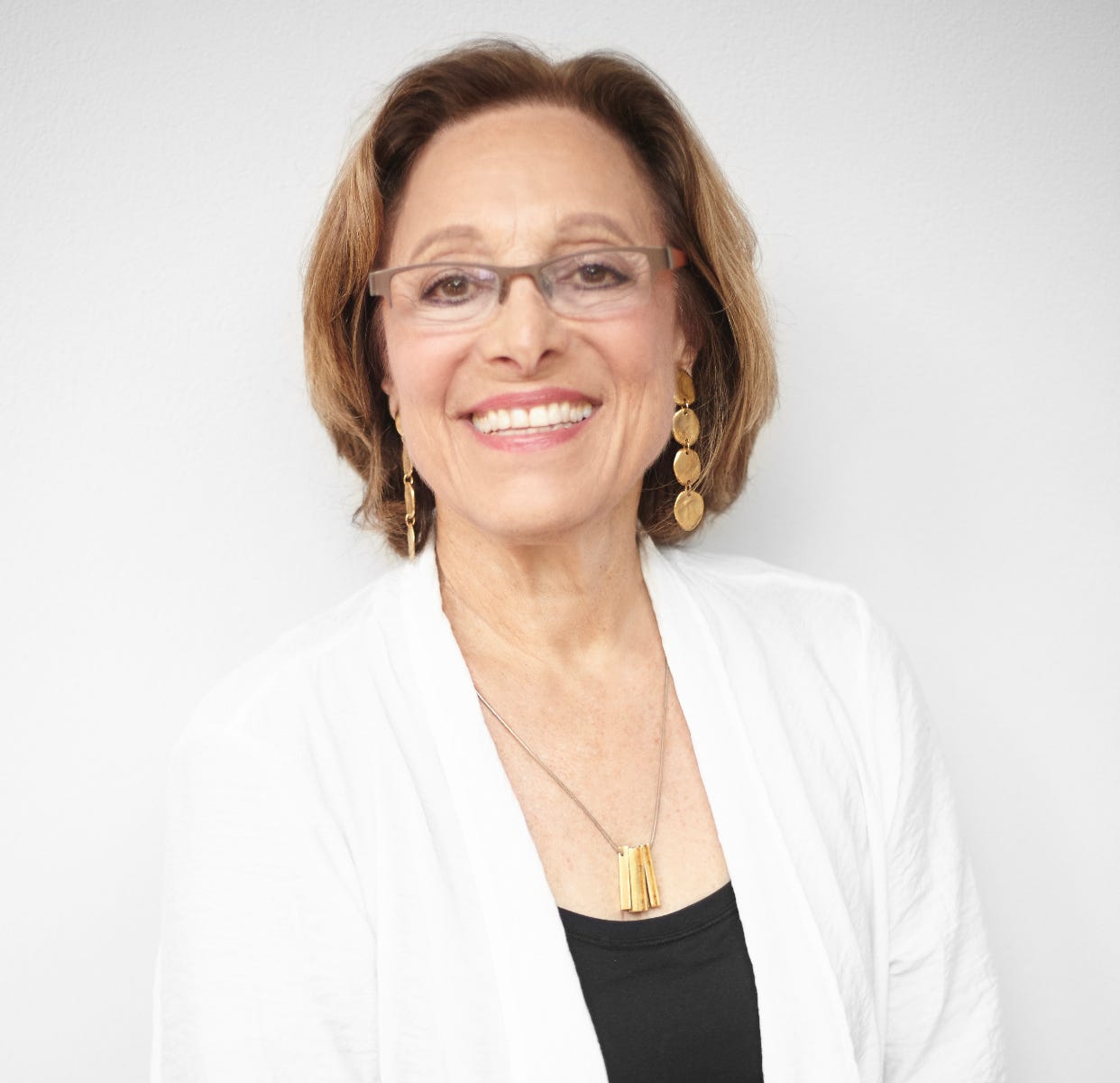 Margot Machol Bisnow – Medium