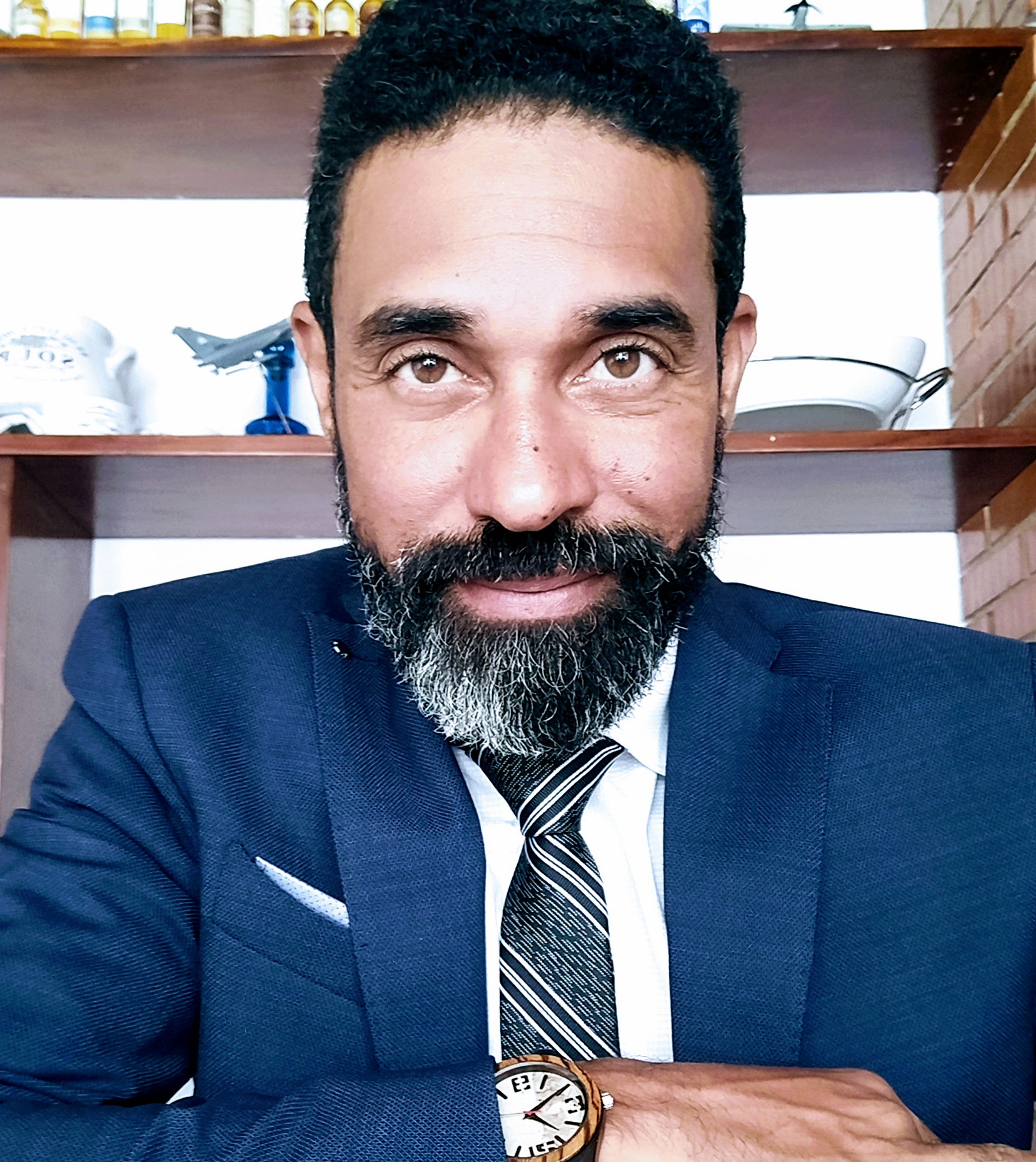 Jose Sebah Silva – Medium