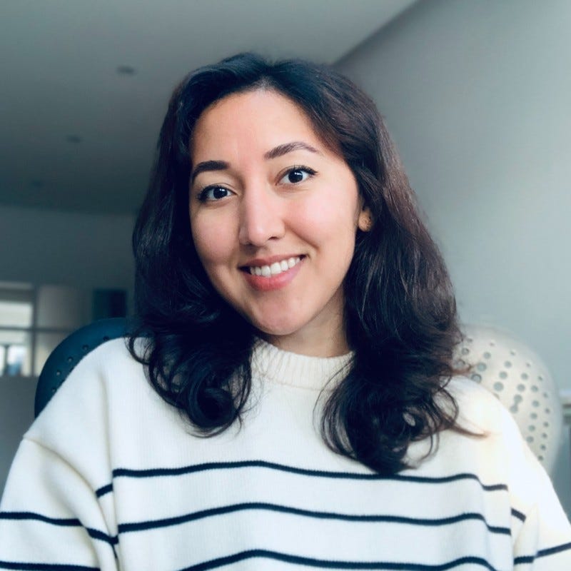 Shaz Muradova – Medium