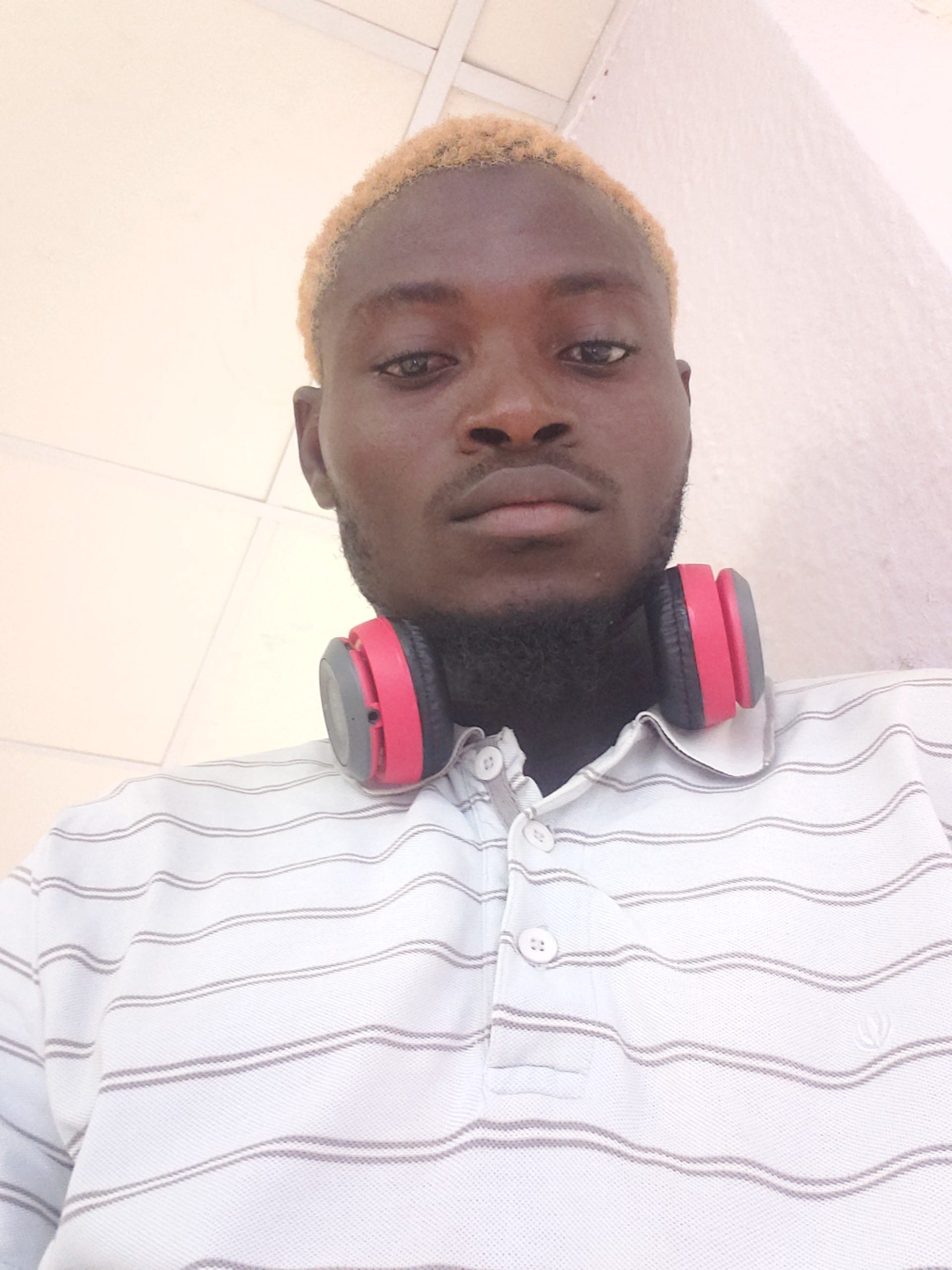 Ayinde Olatunji Wasiu – Medium