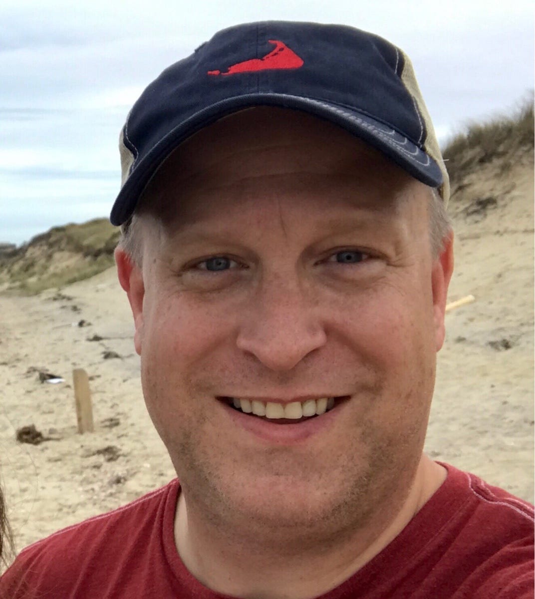 Carl Hall – Medium