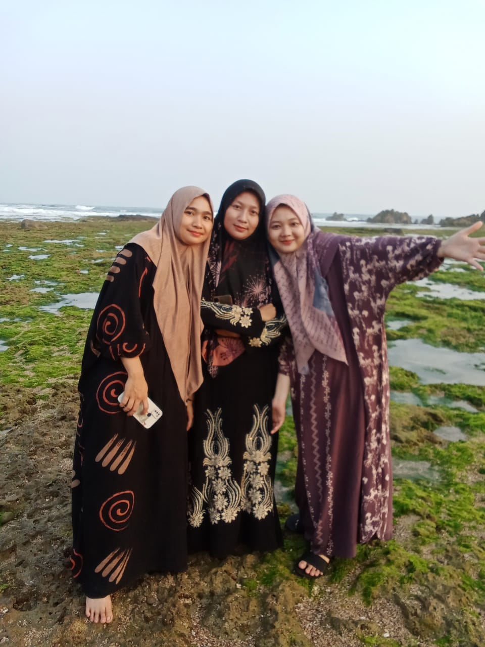 Yayah rohayah – Medium