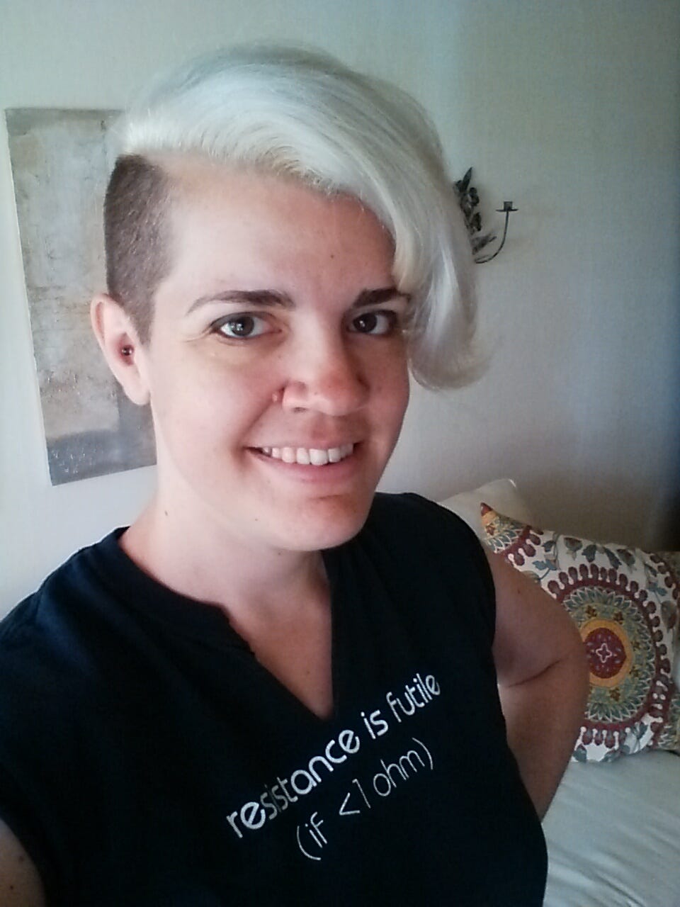 Beth Adele Long – Medium