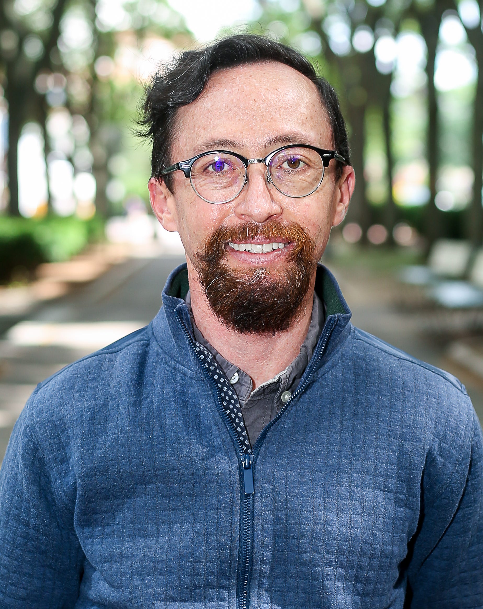 Cesar Diaz – Medium