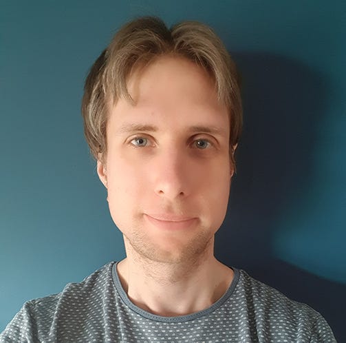 Luke Stacey – Medium