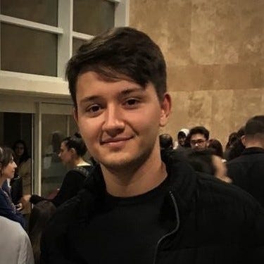 Deniz Altun – Medium
