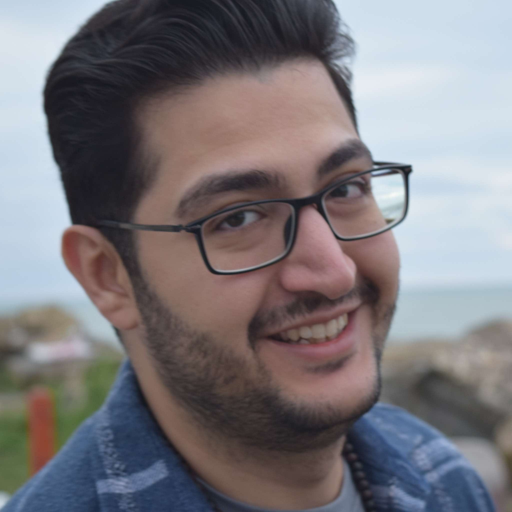 Mehran Safaripour – Medium