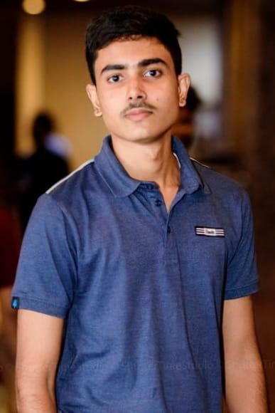 Kavindu Shehan – Medium
