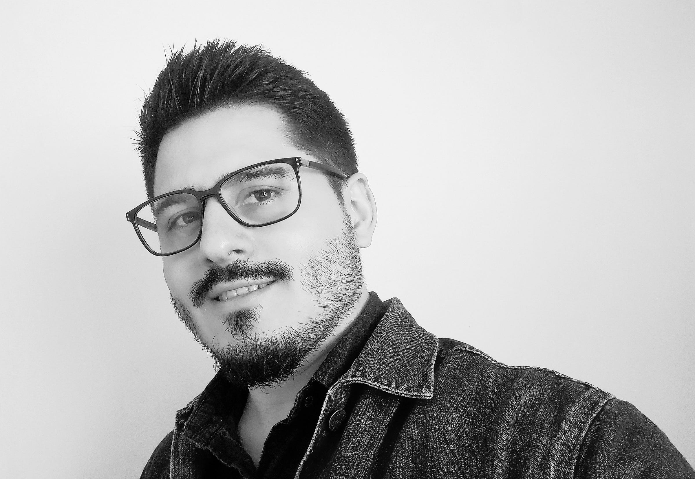 Anthony Arias M – Medium