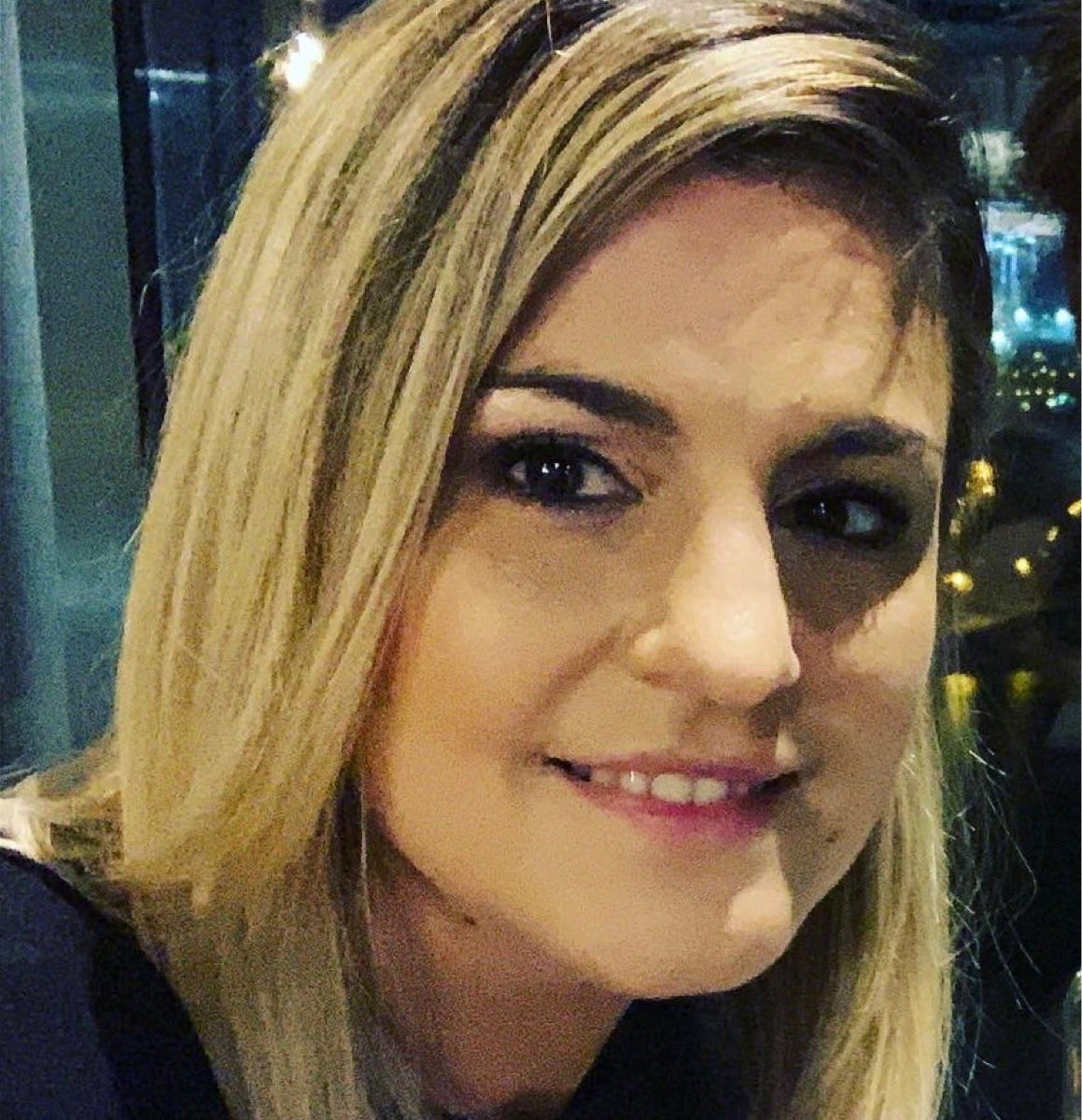 Liza Kleynhans – Medium