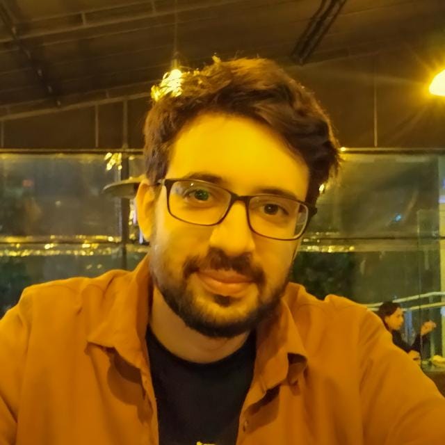 Felipe Generoso Martins – Medium