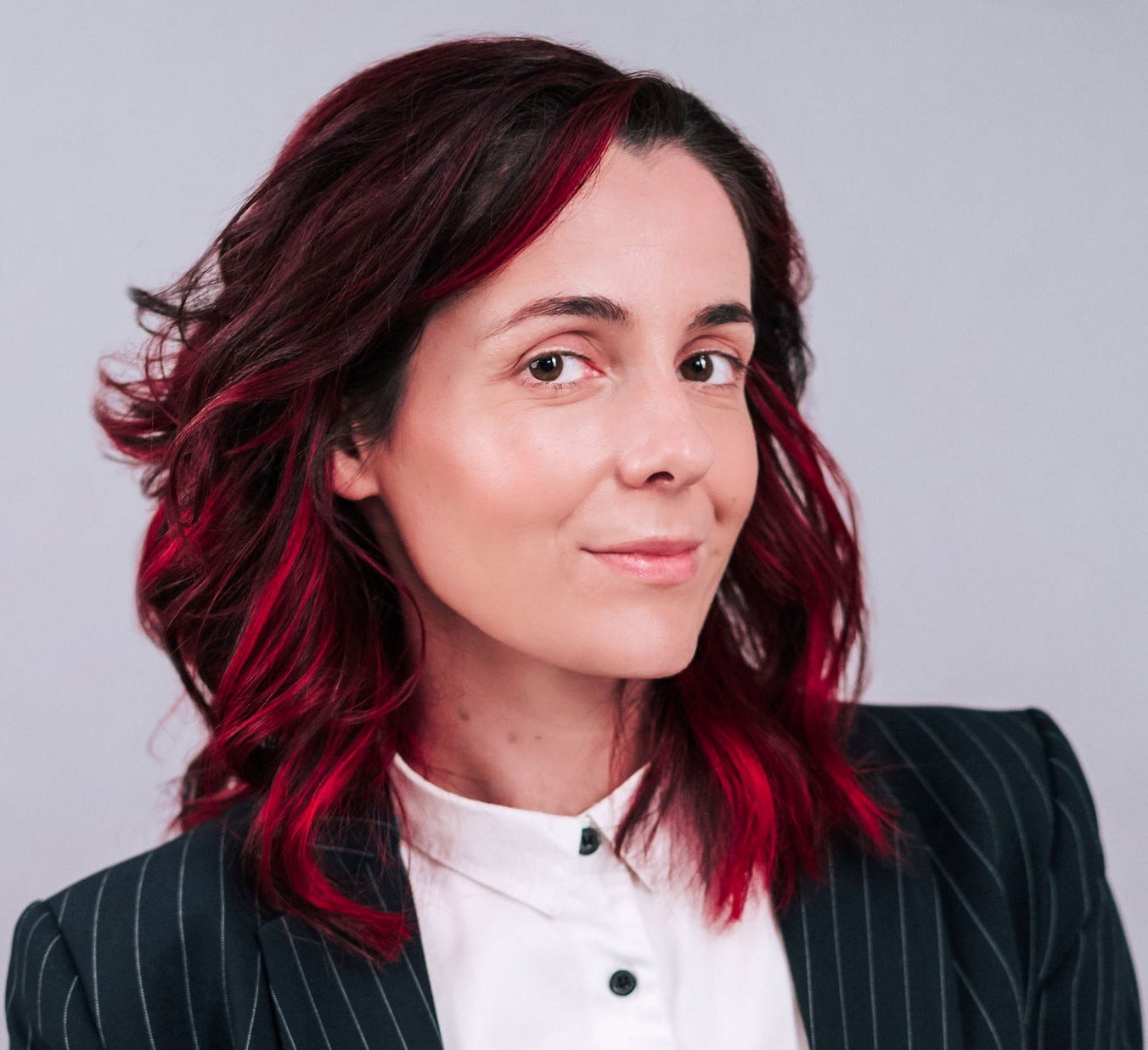 Isabel Ros – Medium