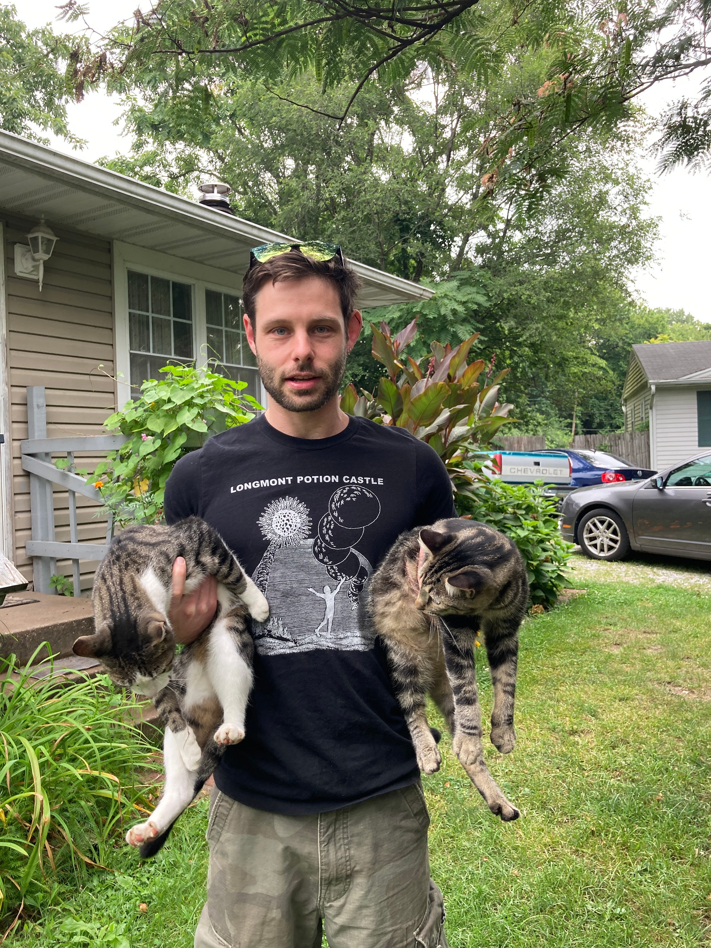 Adam Mann – Medium