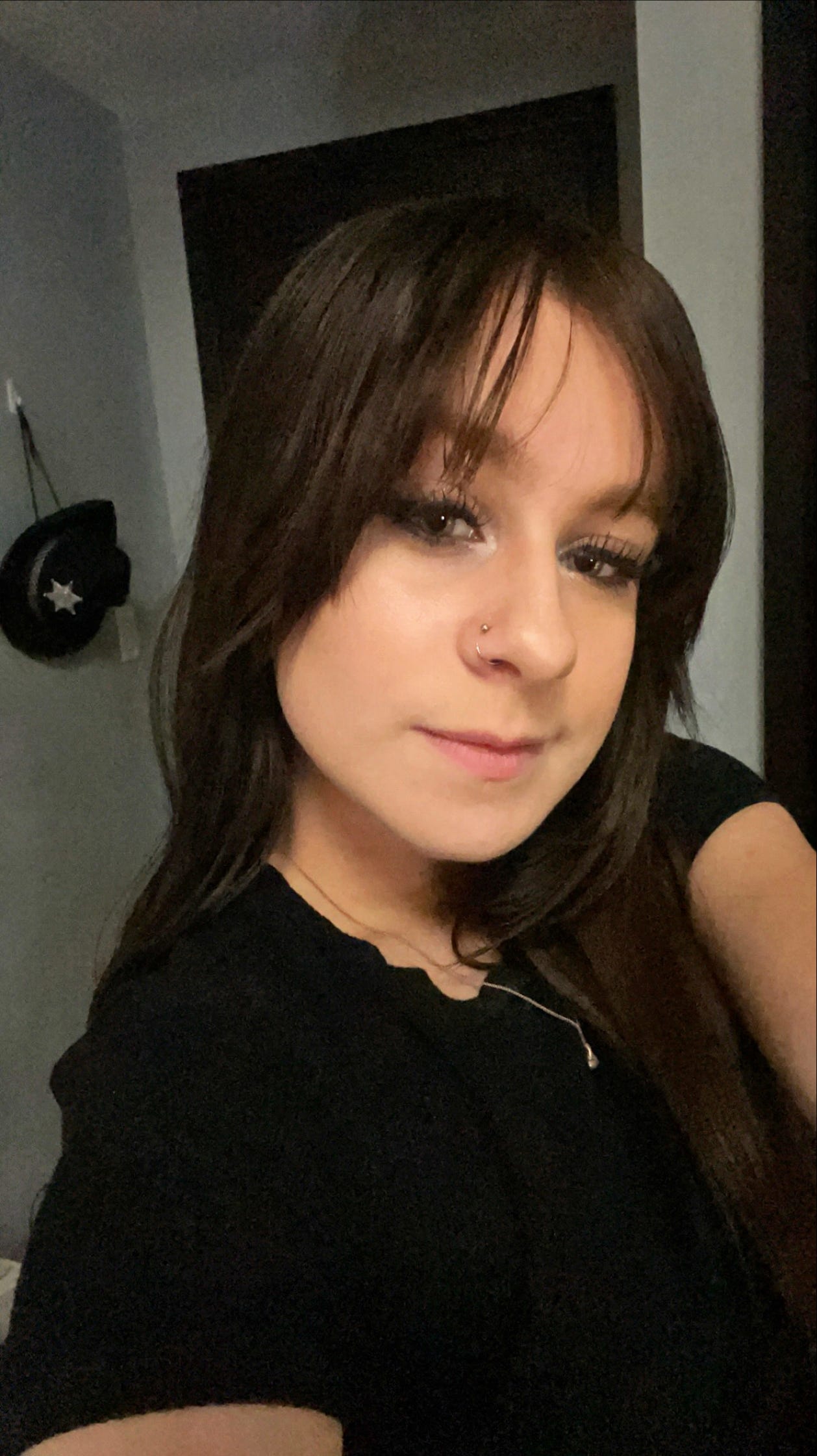 Gemma Samuels – Medium