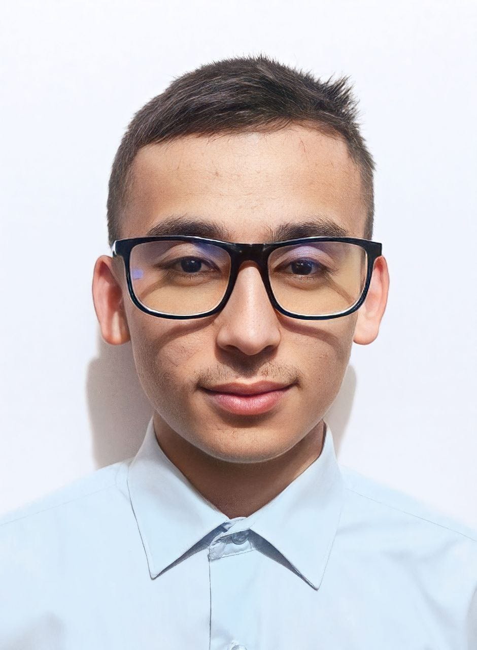 Atabek Abduakimov – Medium