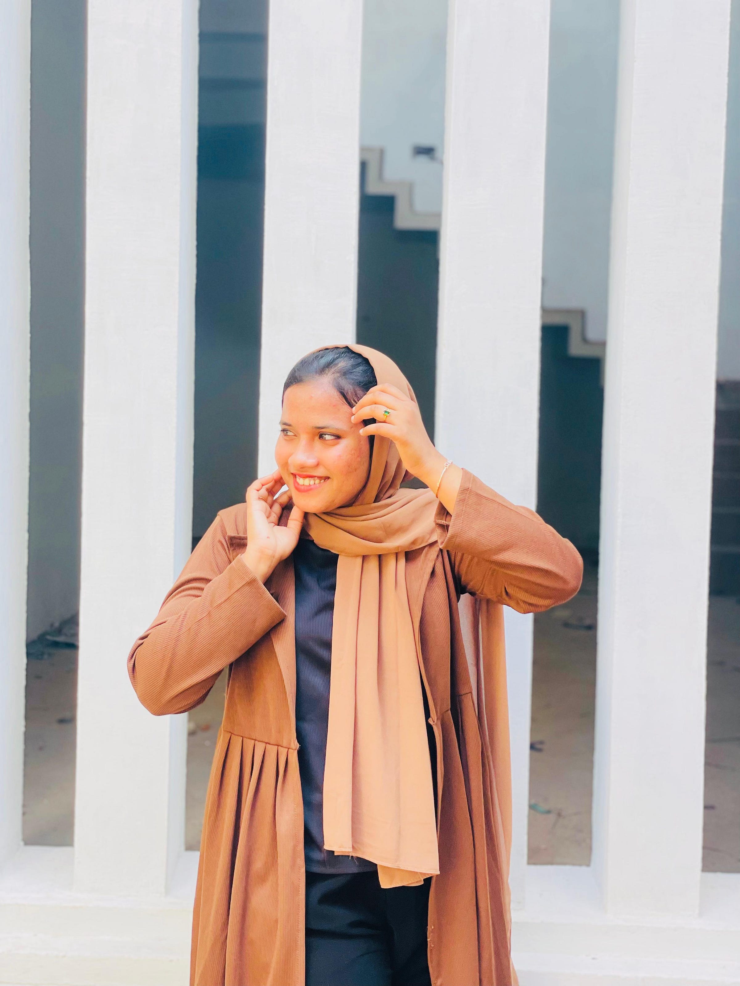 fathimath niba – Medium