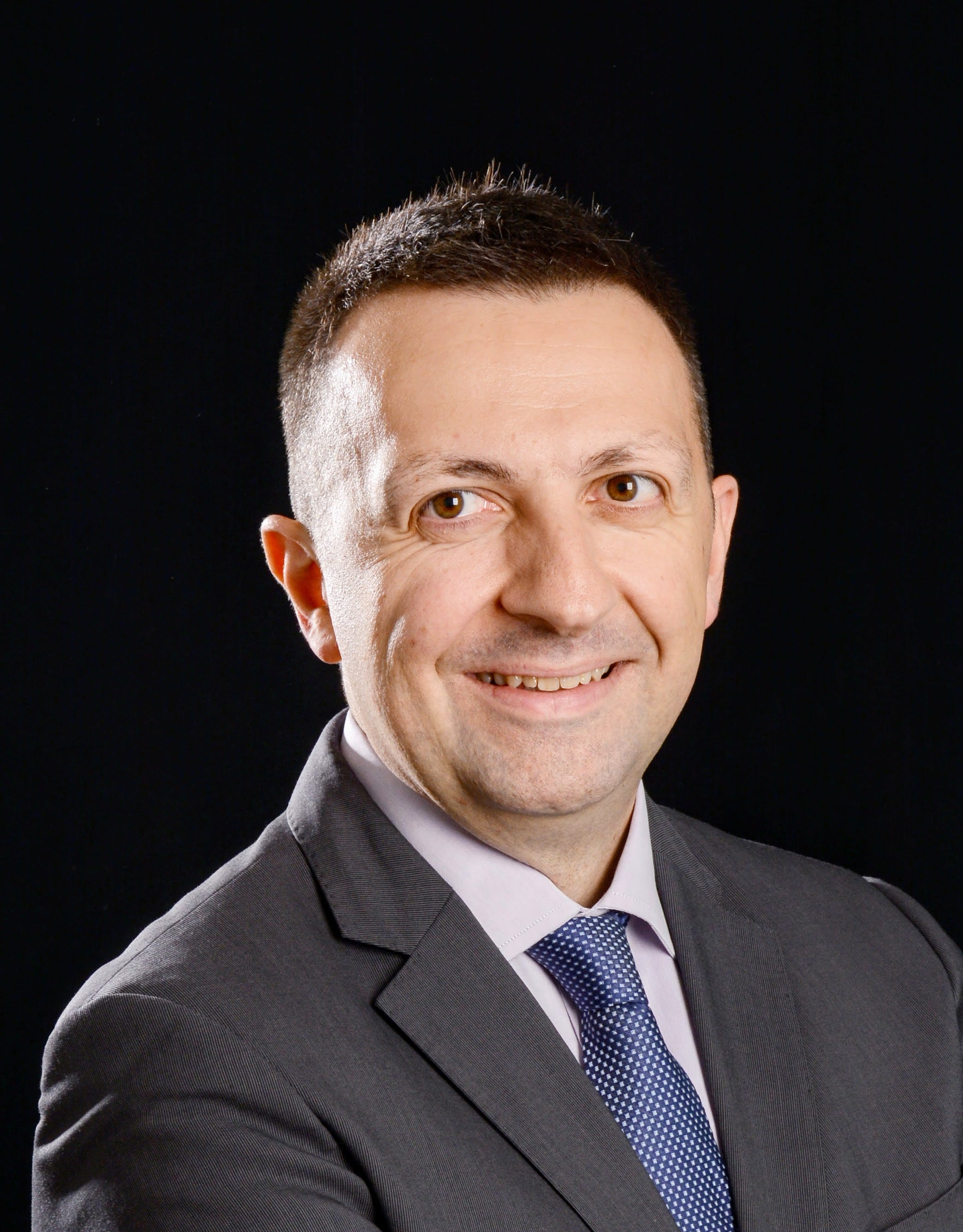 Fabio Martinelli – Medium