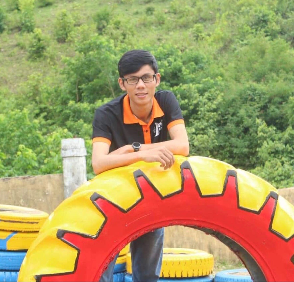 Luu Duc Hoang – Medium