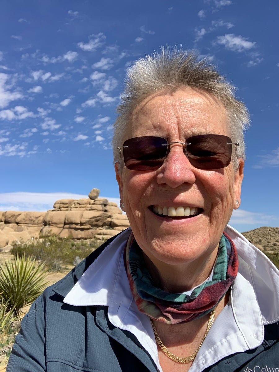 Jules Anderson – Medium