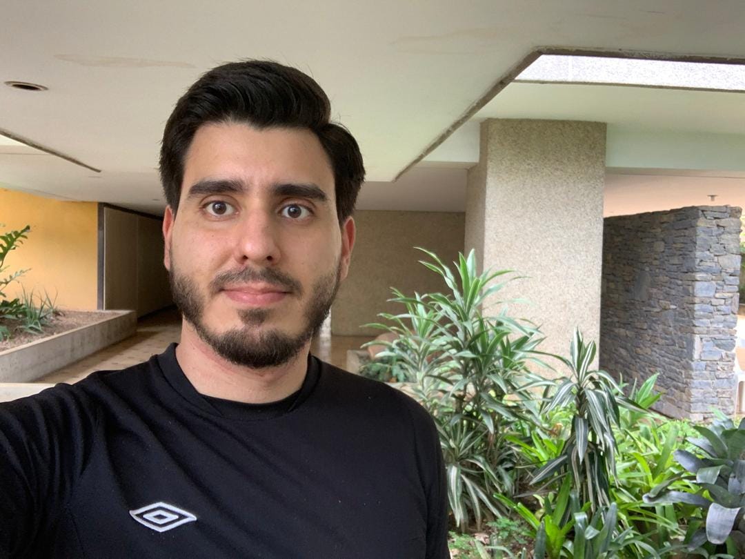 César Crespo – Medium