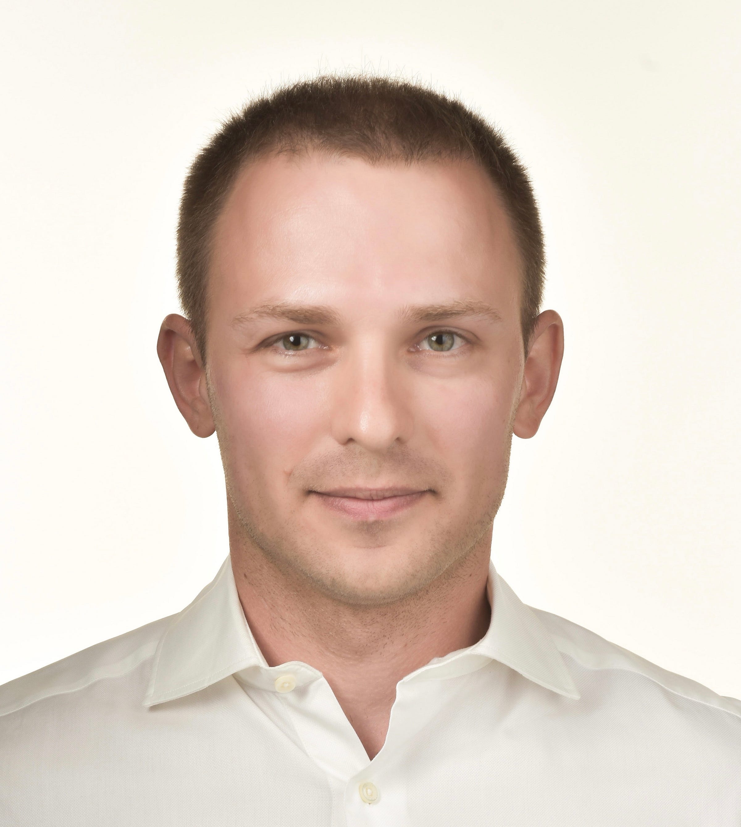 Mykhailo Hrabovskyi – Medium