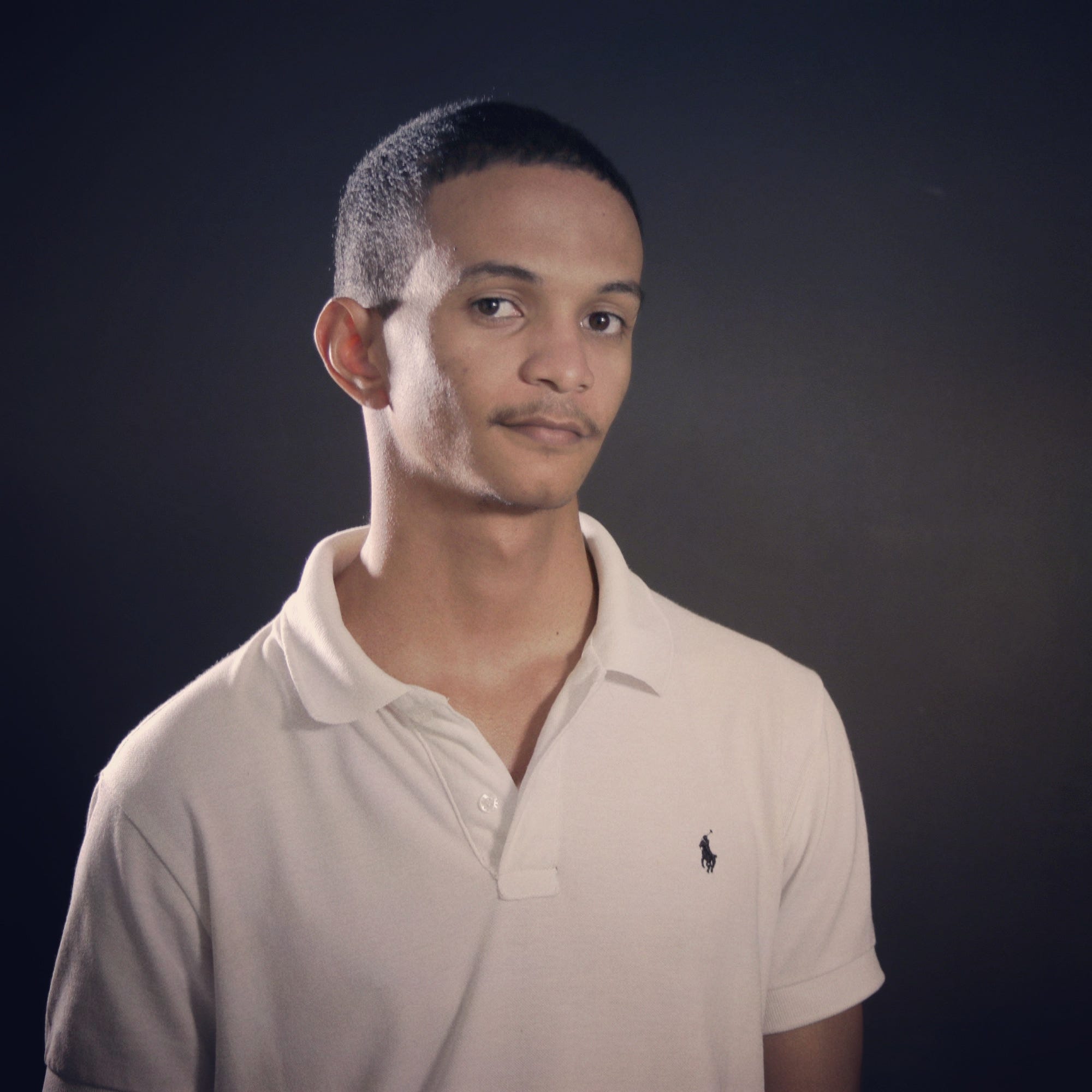 Wagner Augusto Centeio – Medium