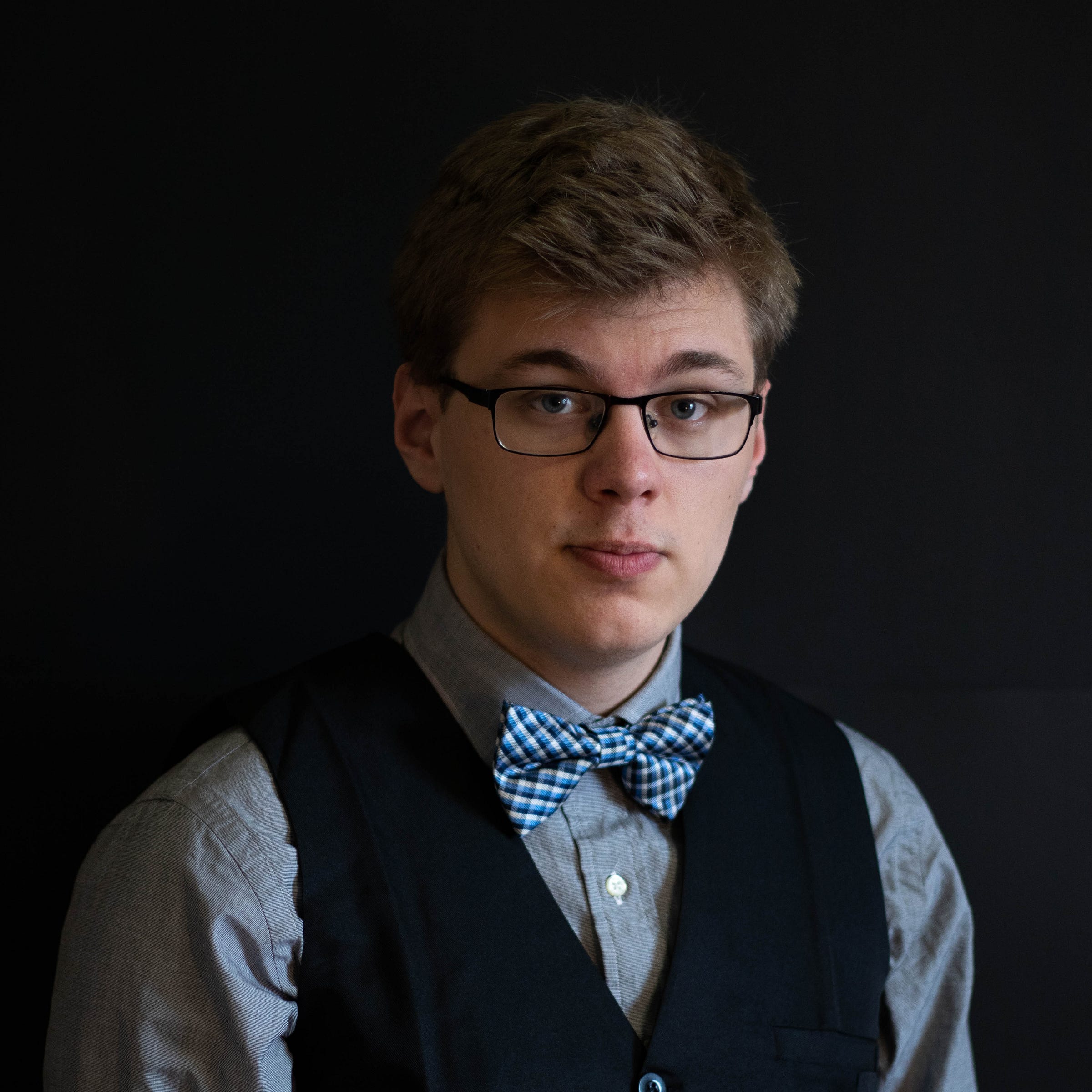 Joshua Pruett – Medium