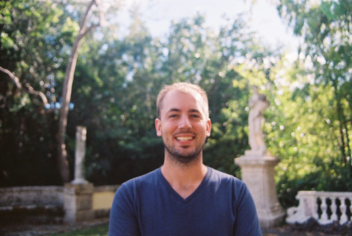 Jeffrey Knapp – Medium