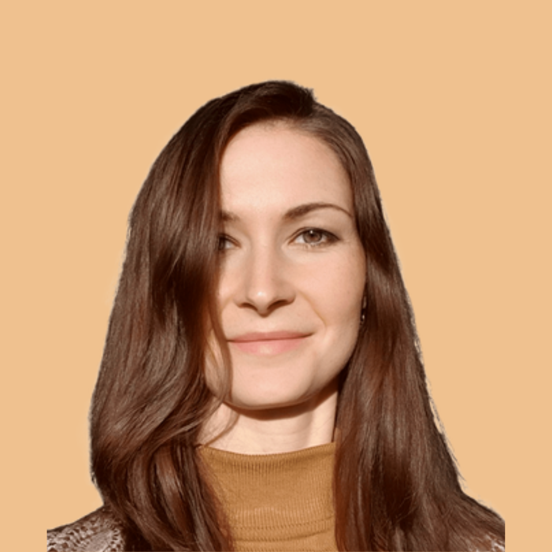 ELLA RAY | Personal Brand Consultant – Medium