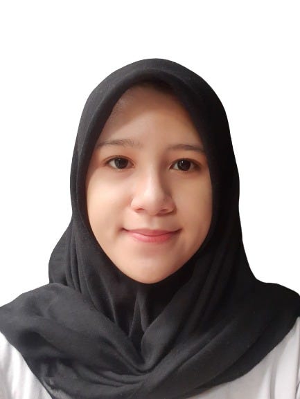 Reggina Indriani Putri Suwarsono – Medium