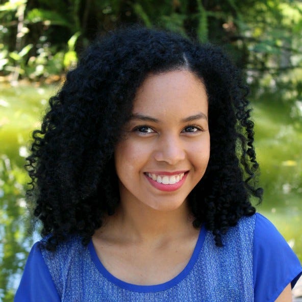 Maria Elizabeth Melo – Medium